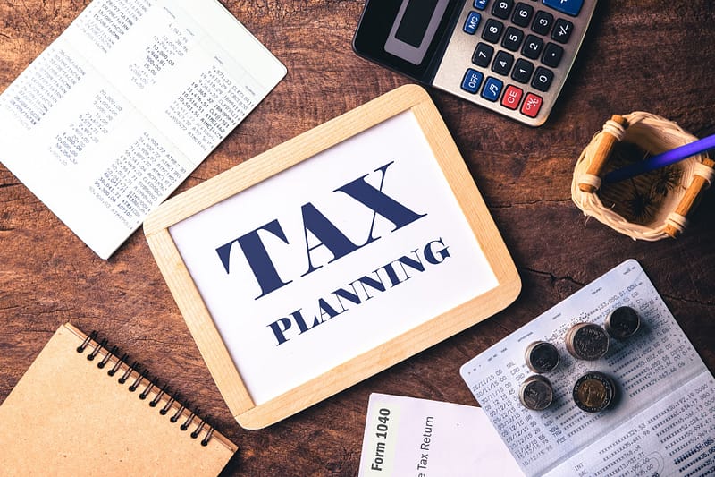 How to Pay Less Tax as a Business Owner in Canada - 9 Informative Tax Strategies to Implement ...
